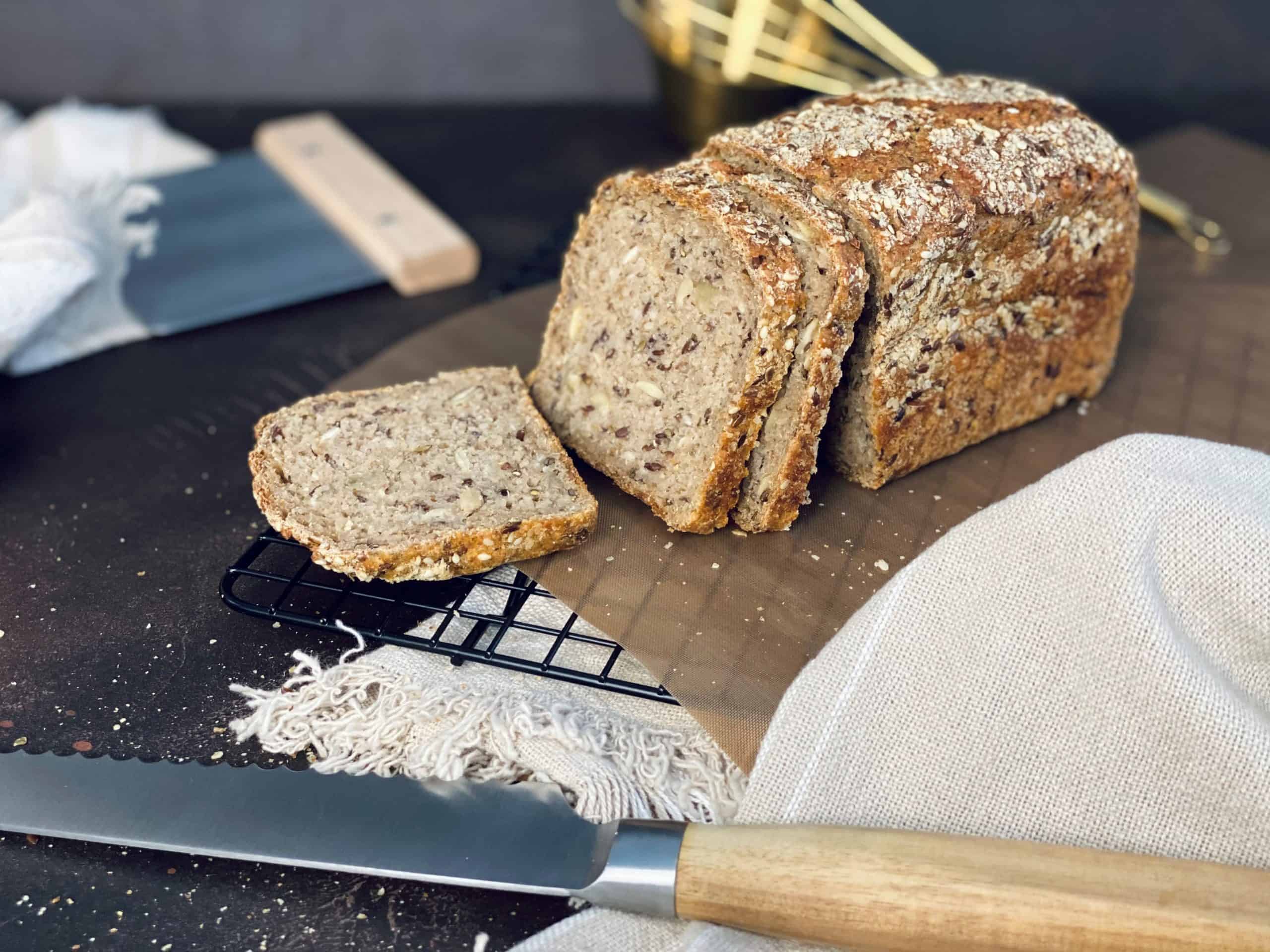 Vollkorn-Gerstenbrot - Bäckerei Konditorei Claus